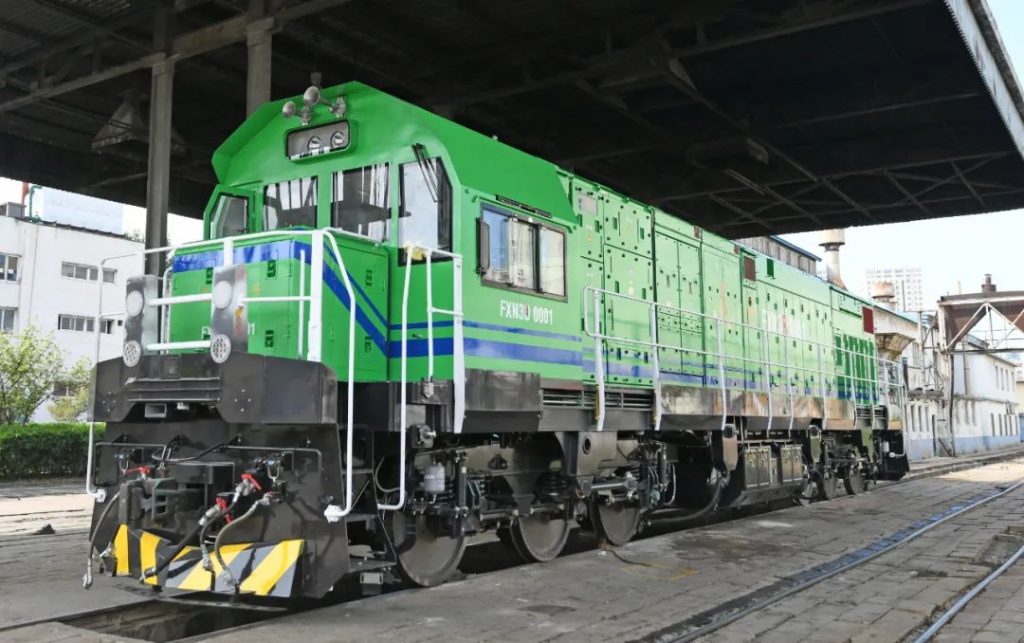 CRRC FXN3D revival hybrid shunting locomotive officially rolled off the ...